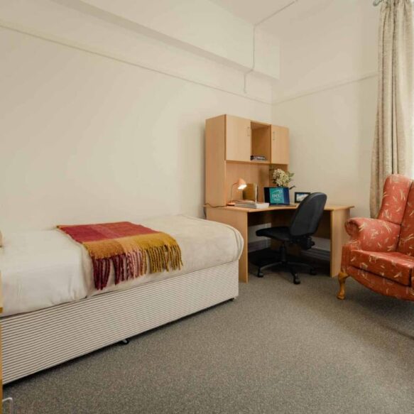 Home - DCU International Academy